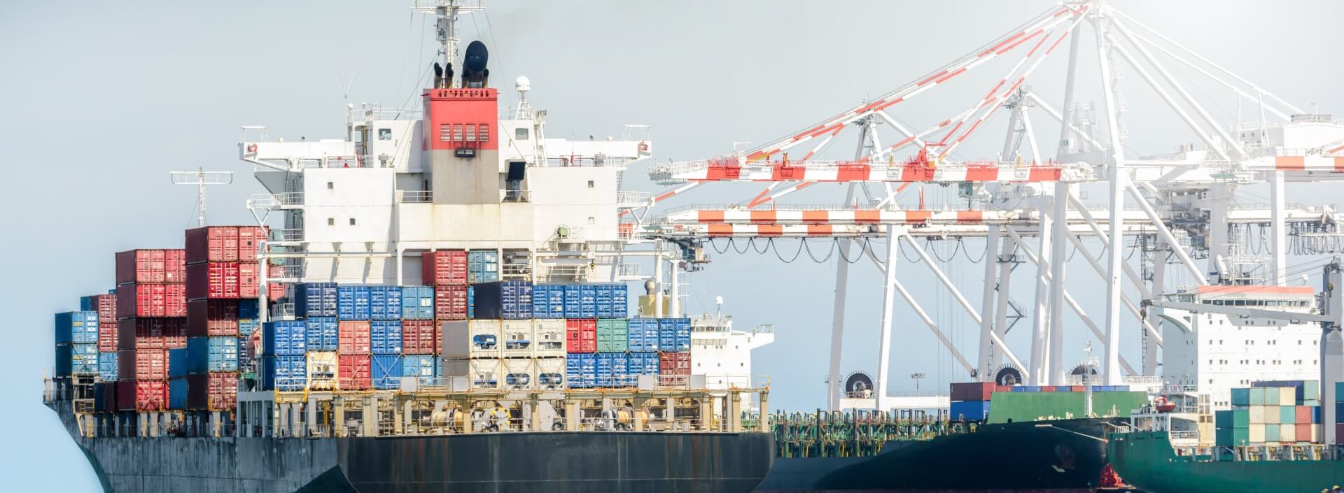 Cargo Mishandling Accident Attorneys | Arnold & Itkin LLP