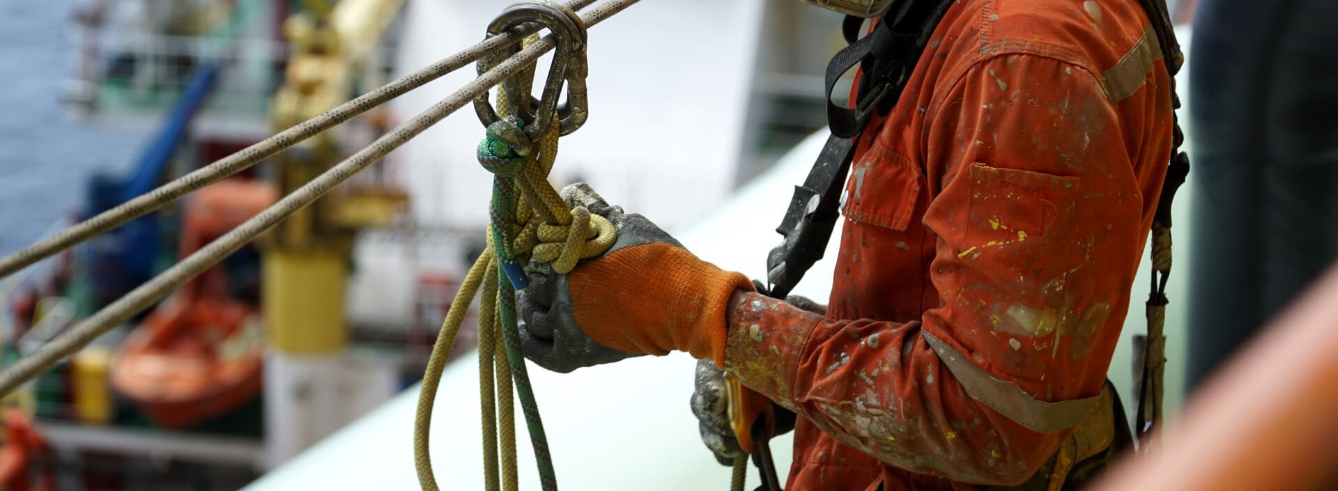 Hand Safety Measures: Avoiding Offshore Hand & Finger Injuries